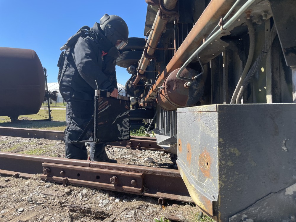 | Security X-ray Equipment - Portable Security X-ray Systems- Mailroom ...