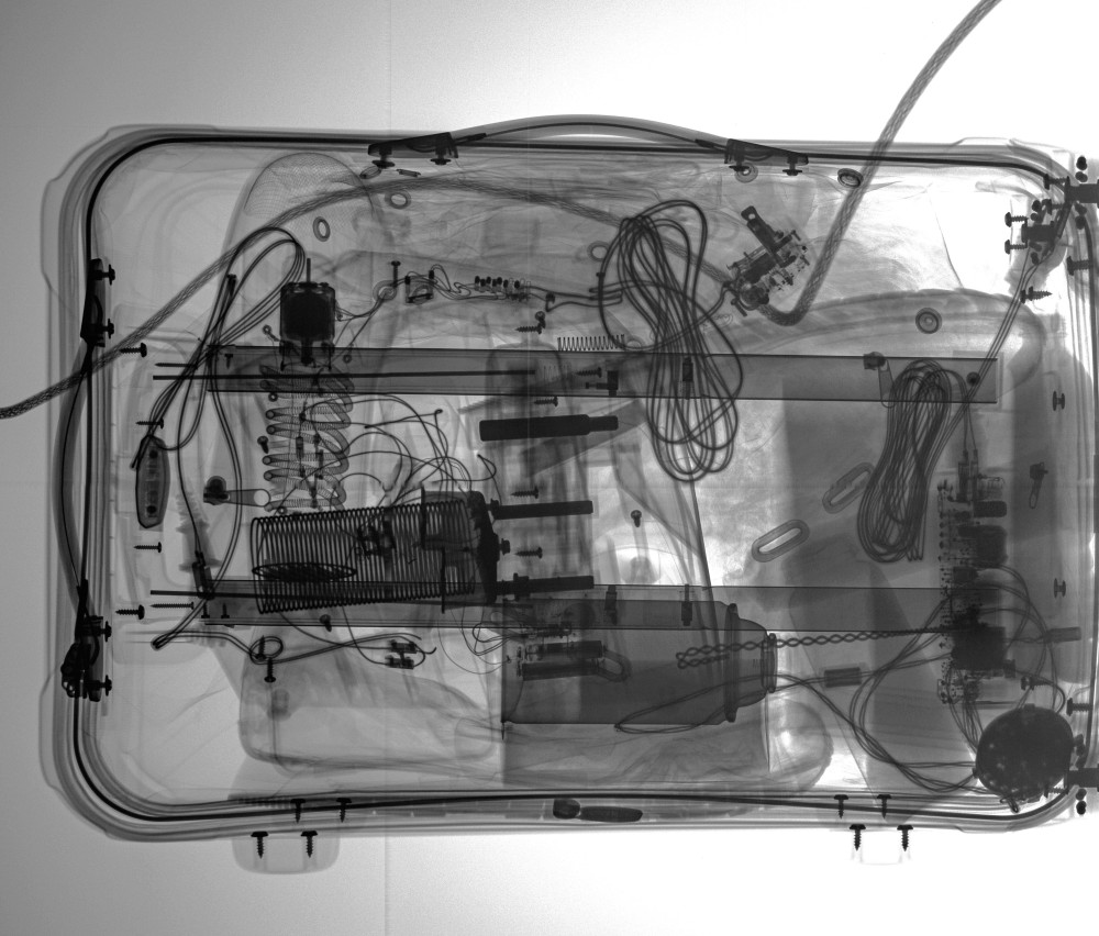 Scansilc 4347U portable x-ray system for luggage sized items | Security ...